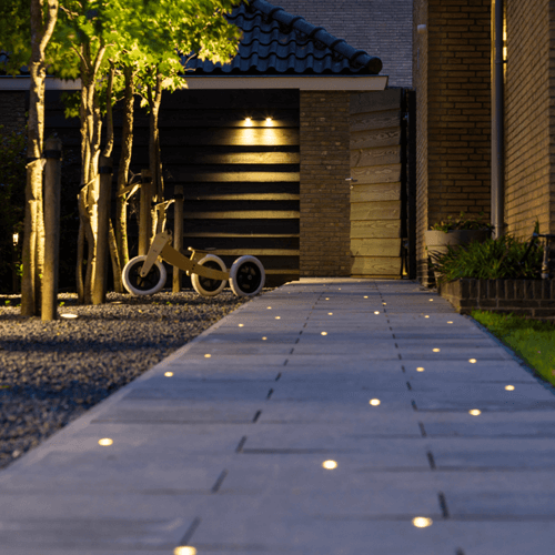 Top 30 Creative Driveway Lighting Ideas to Brighten up the Path